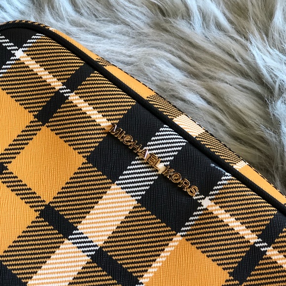 Michael Kors | Bags | Nwt Coach Plaid Jet Set Crossbody Handbag Purse ...